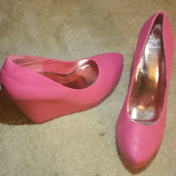 Shiekh | Shoes | Kim2 Fuschia Platform Wedges | Poshmark
